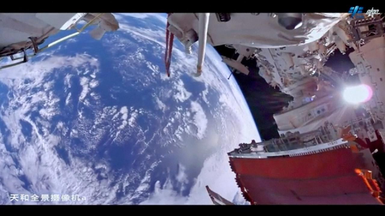 Spectacular view of Earth from China Space Station - CGTN