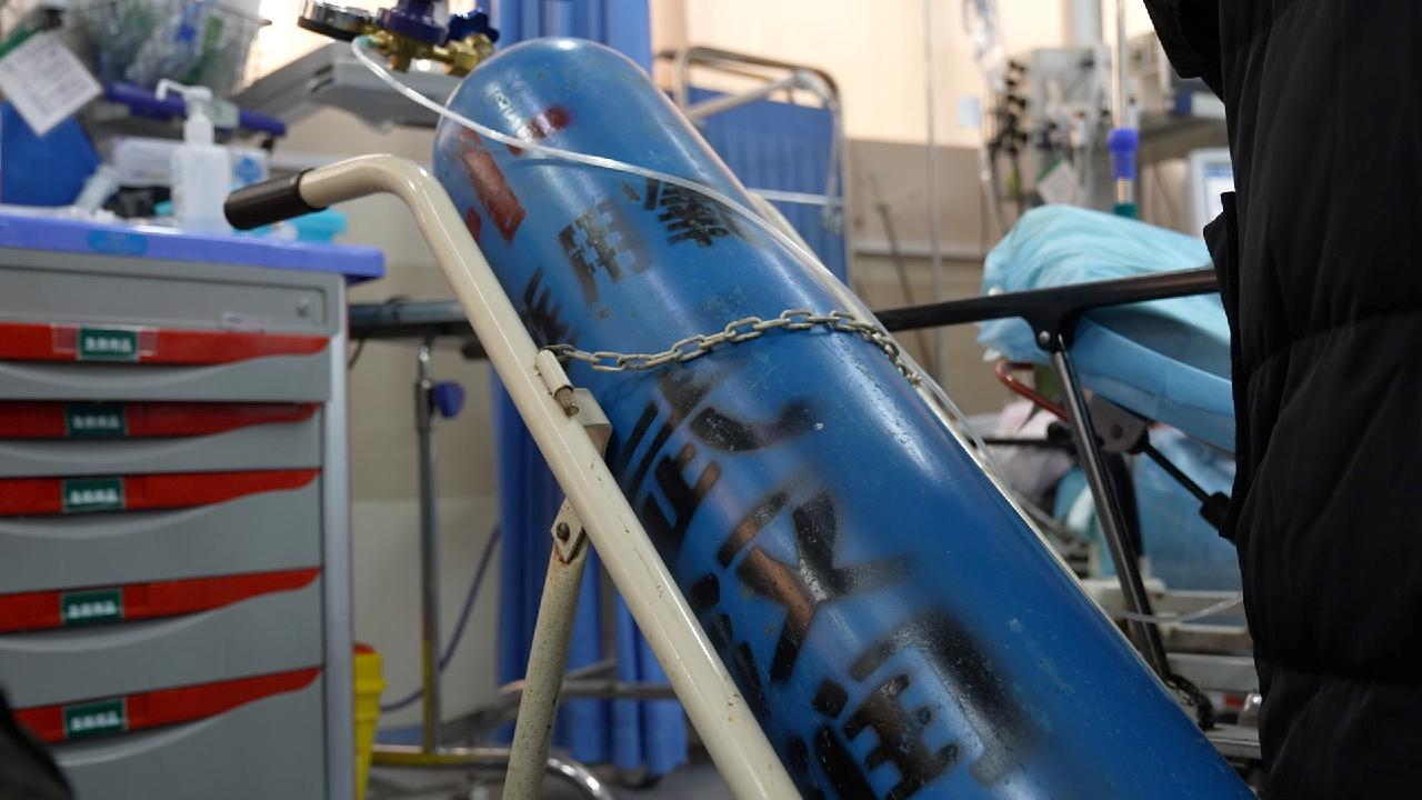 Business responds to spike in demand for medical oxygen - CGTN