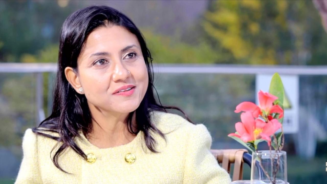 Poetry Sans Frontiers: Giving women a voice through poetry - CGTN