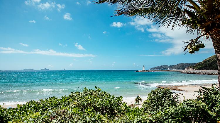 Sanya sees flurry of COVID-19 recovered tourists as China eases travel ...