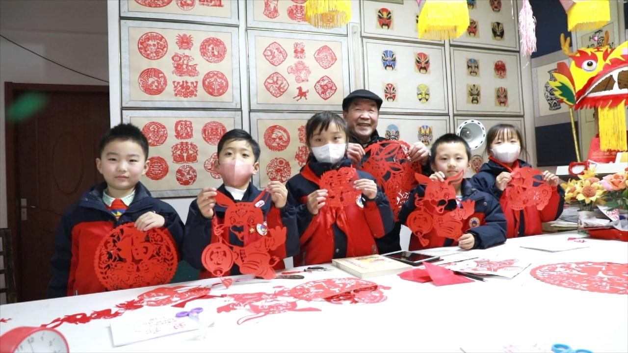 Traditional paper-cuttings in China - CGTN