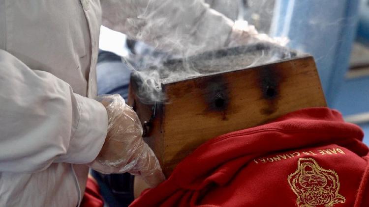 Patients turn to TCM for help in recovering from COVID-19 - CGTN