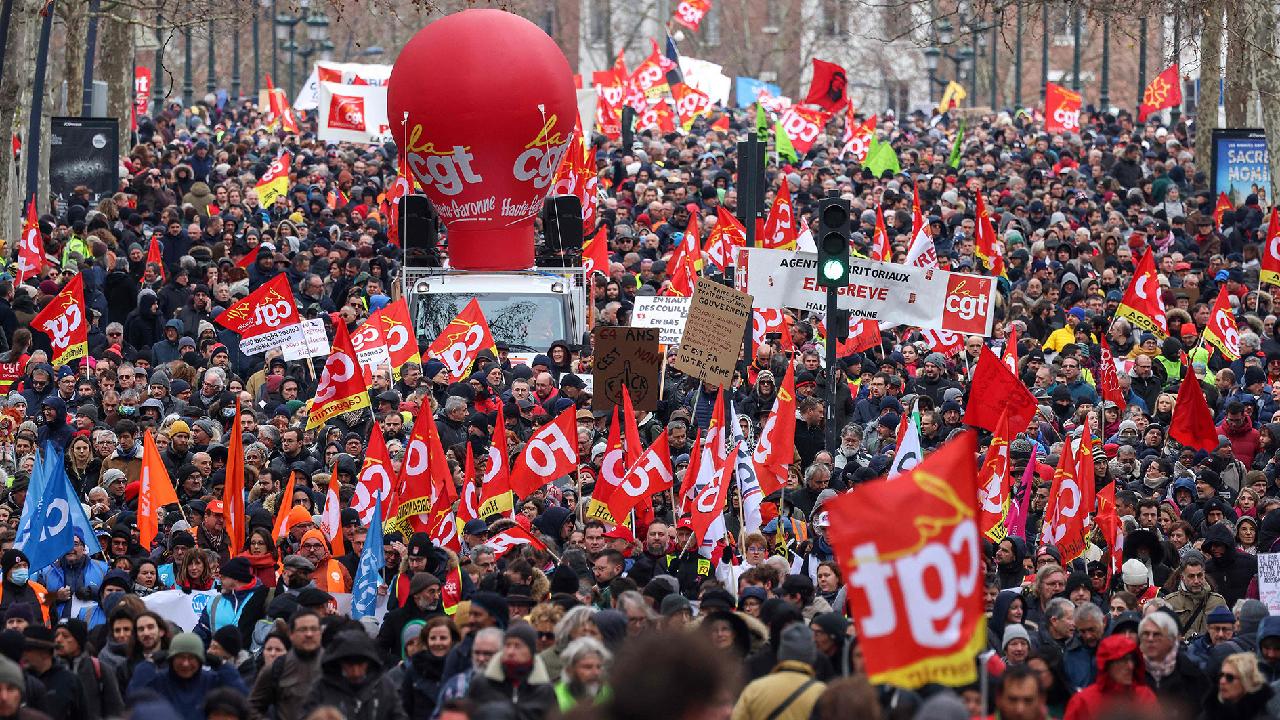 French trade unions planning new round of strikes on Feb. 16 - CGTN