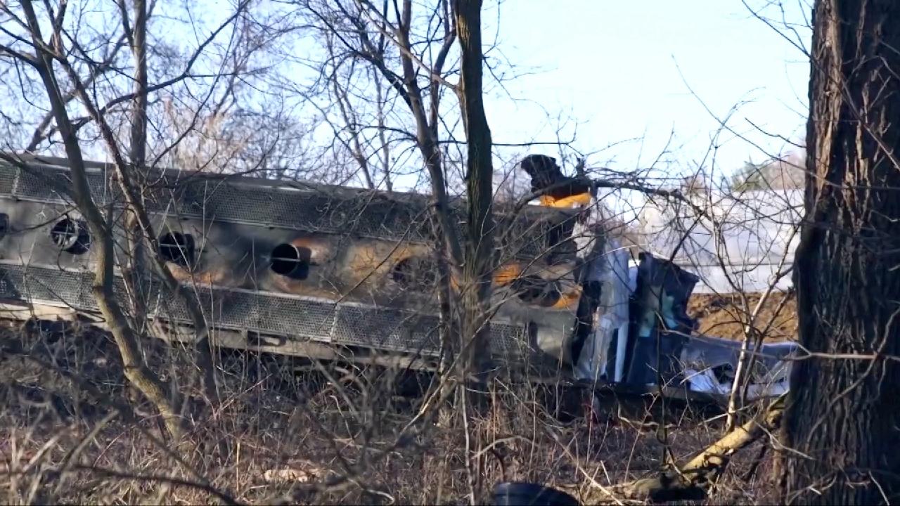 Animated timeline of U.S. hazmat train derailment - CGTN