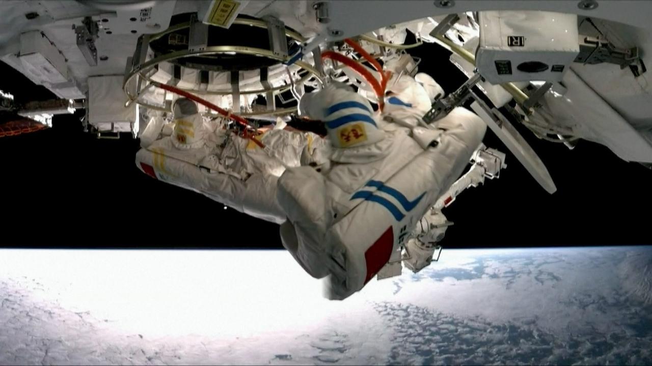 Shenzhou-14 astronauts share thrilling experience of spacewalks - CGTN