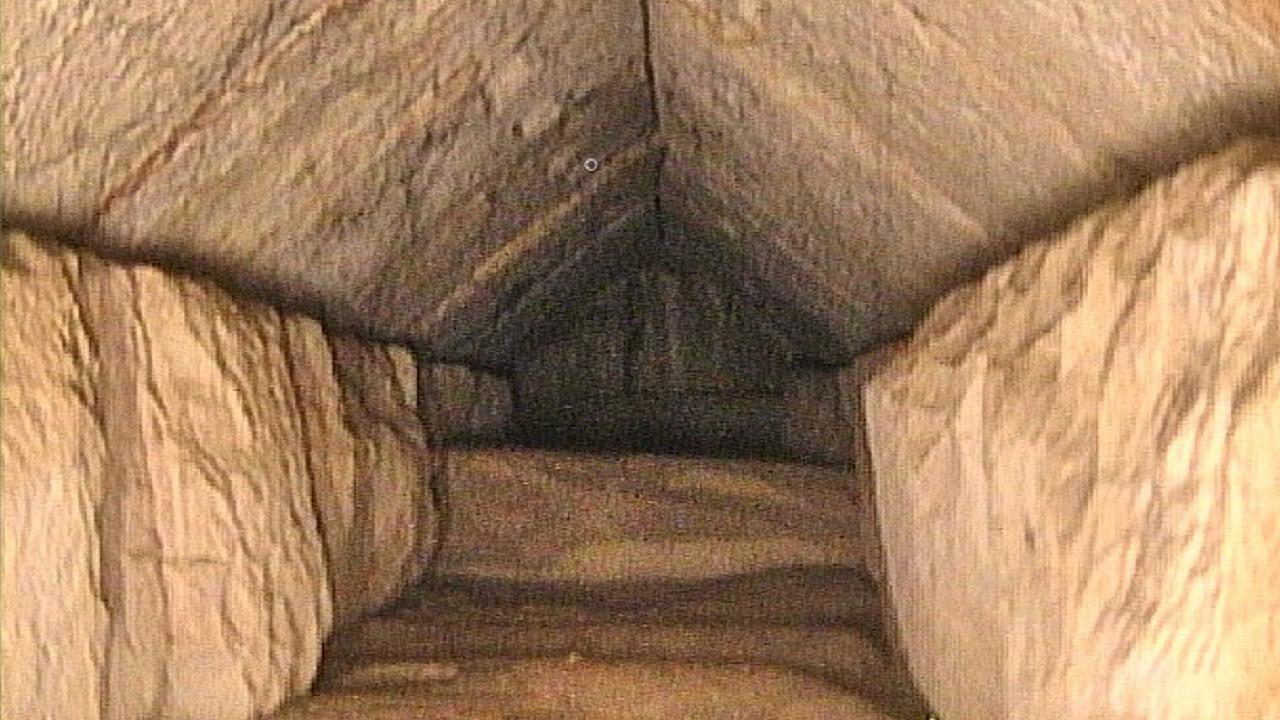 Egypt unveils hidden corridor in Giza pyramid - CGTN Egypt unveils hidden corridor in Giza pyramid - CGTN