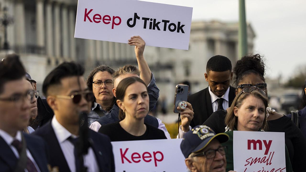 Americans respond to potential ban on TikTok - CGTN