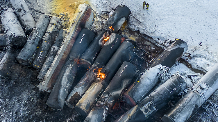 U.S. lifts evacuation order after ethanol-laden train catches fire - CGTN