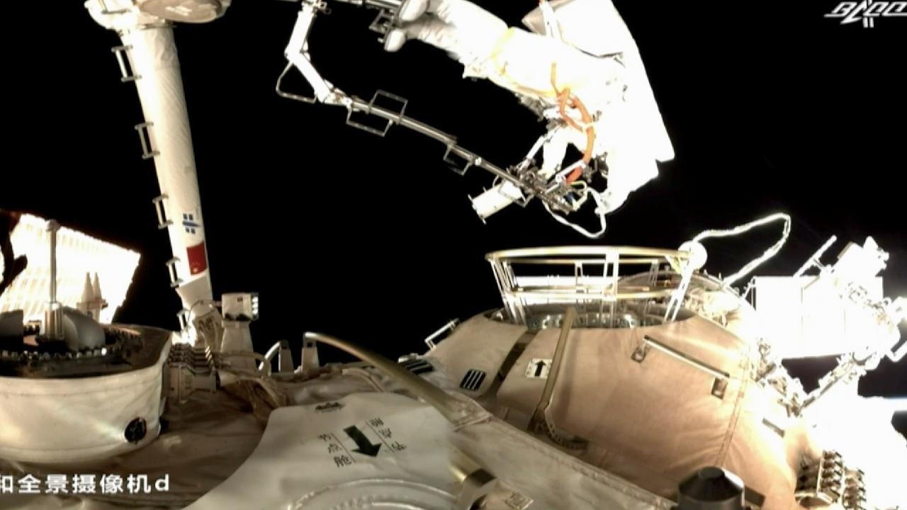 Taikonaut Ye Guangfu recalls his first spacewalk - CGTN