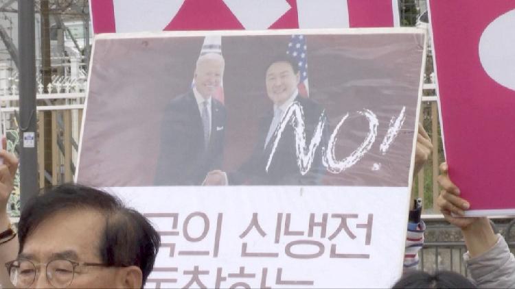 ROK citizens demonstrate against accelerated deployment of THAAD - CGTN
