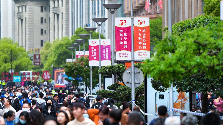 Shanghai sees over 3 million tourists on 1st day of May Day holiday - CGTN