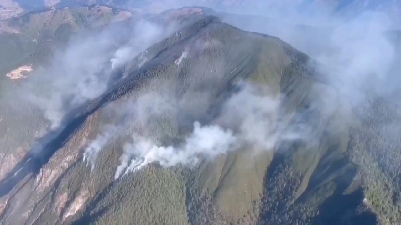 Wildfire rages on, rescue continues in southwest China's Sichuan - CGTN