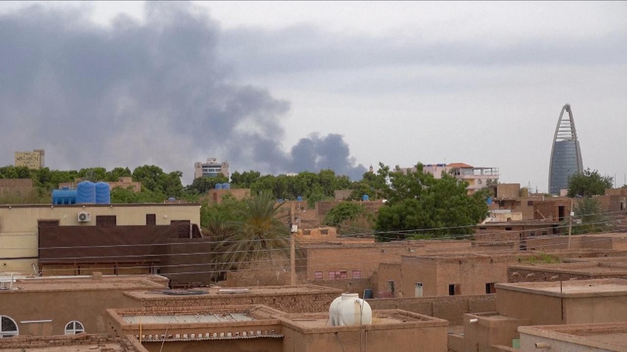 Fierce fighting continues in Sudanese capital Khartoum - CGTN