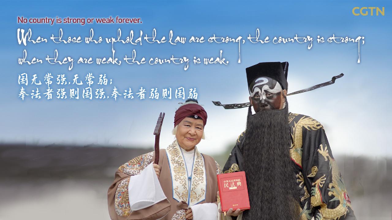 How a Beijing community learns about the law through Peking Opera - CGTN
