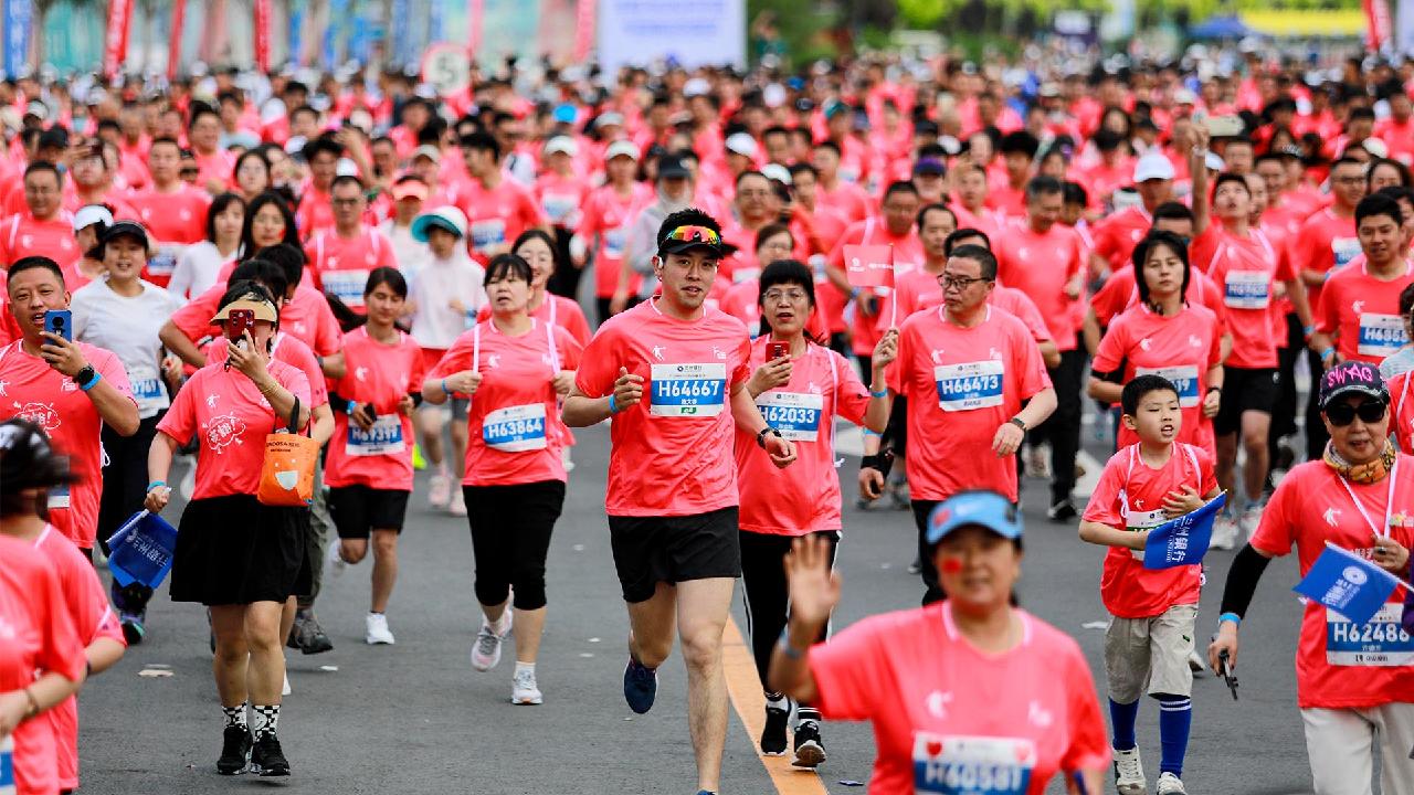 The Evolving Mindset: Marathon and fitness fever in China - CGTN