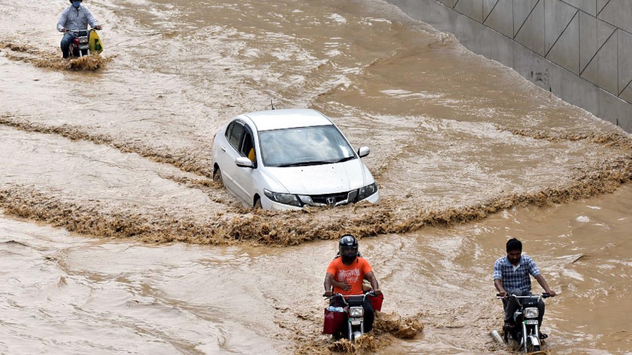 Expert: World needs to be prepared for more weather disasters - CGTN