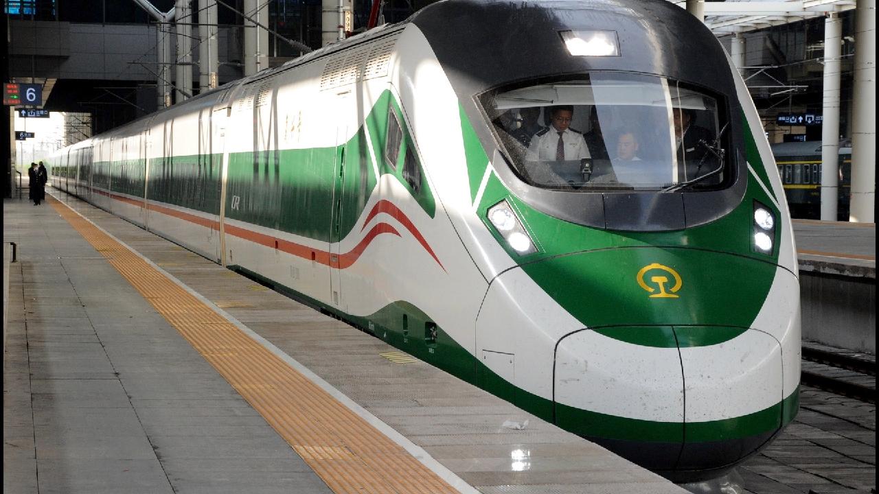 High-speed trains begin operation on Qinghai-Xizang Railway - CGTN