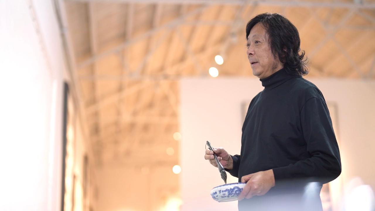 Shanghai-born artist's paintings exude love for his hometown - CGTN