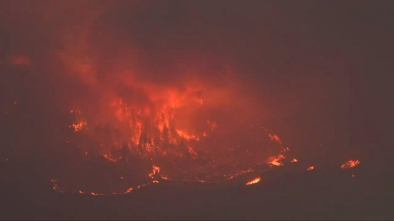 Canada: Eagle Bluff fire continues near U.S. border - CGTN