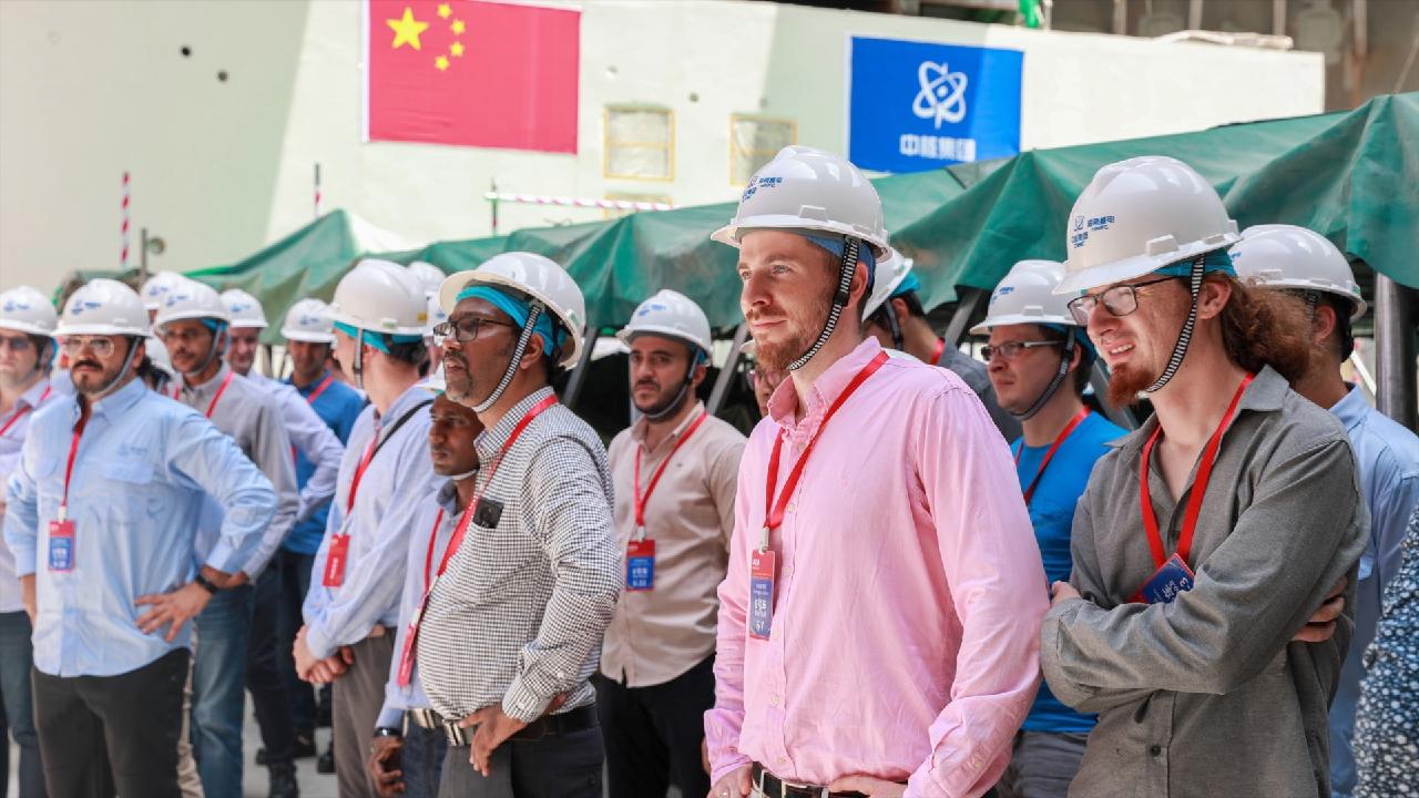 Foreign experts at world's 1st onshore small modular reactor in China ...
