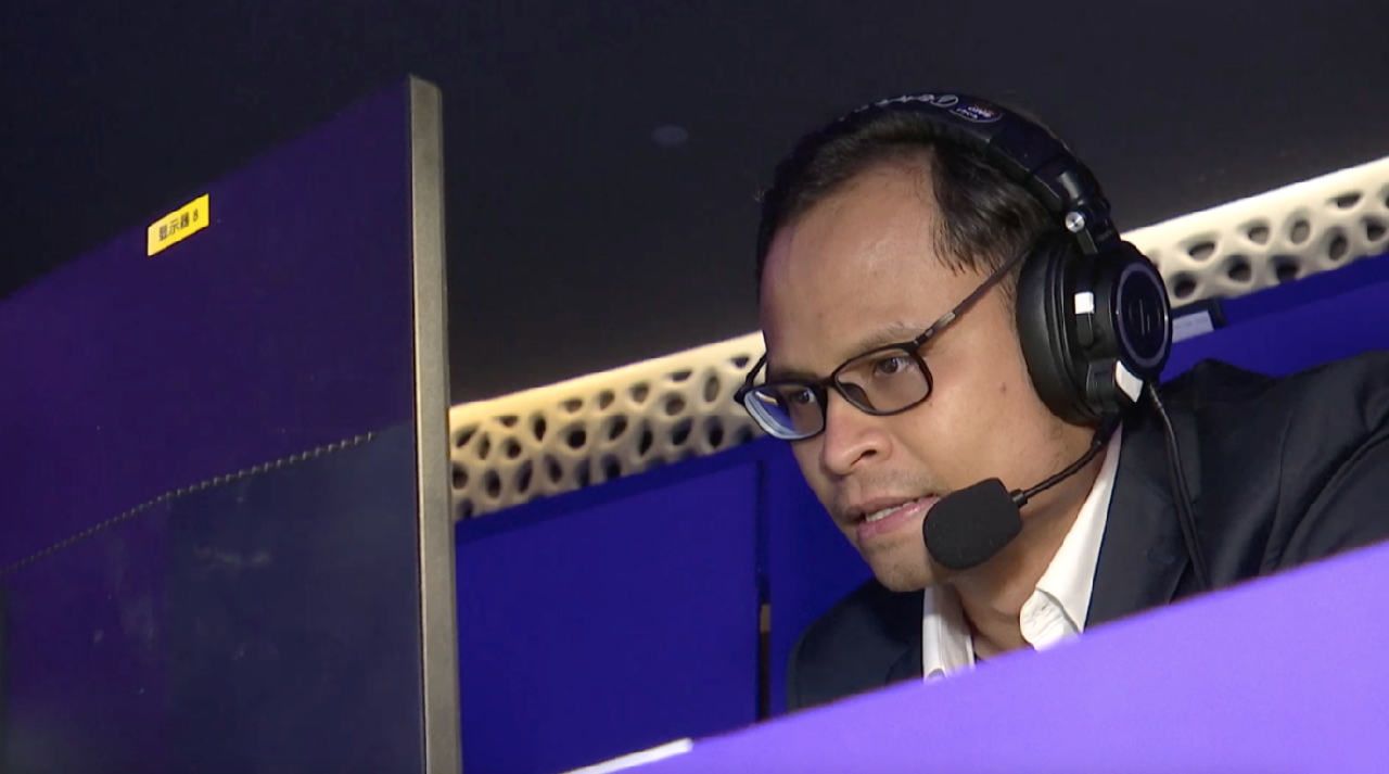 Esports commentators deliver passion to spectators - CGTN