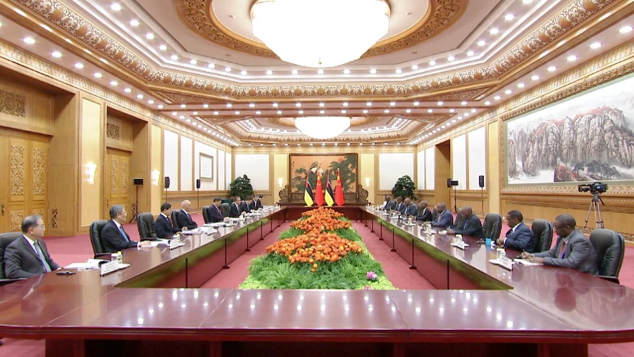 Chinese President Xi meets Mozambican PM - CGTN