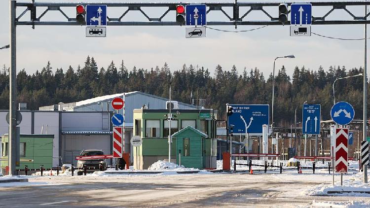 Finland announces closure of all but one border crossing with Russia - CGTN
