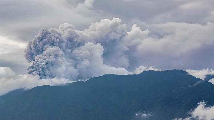 Official: 11 climbers killed as Indonesia's Marapi volcano erupts - CGTN
