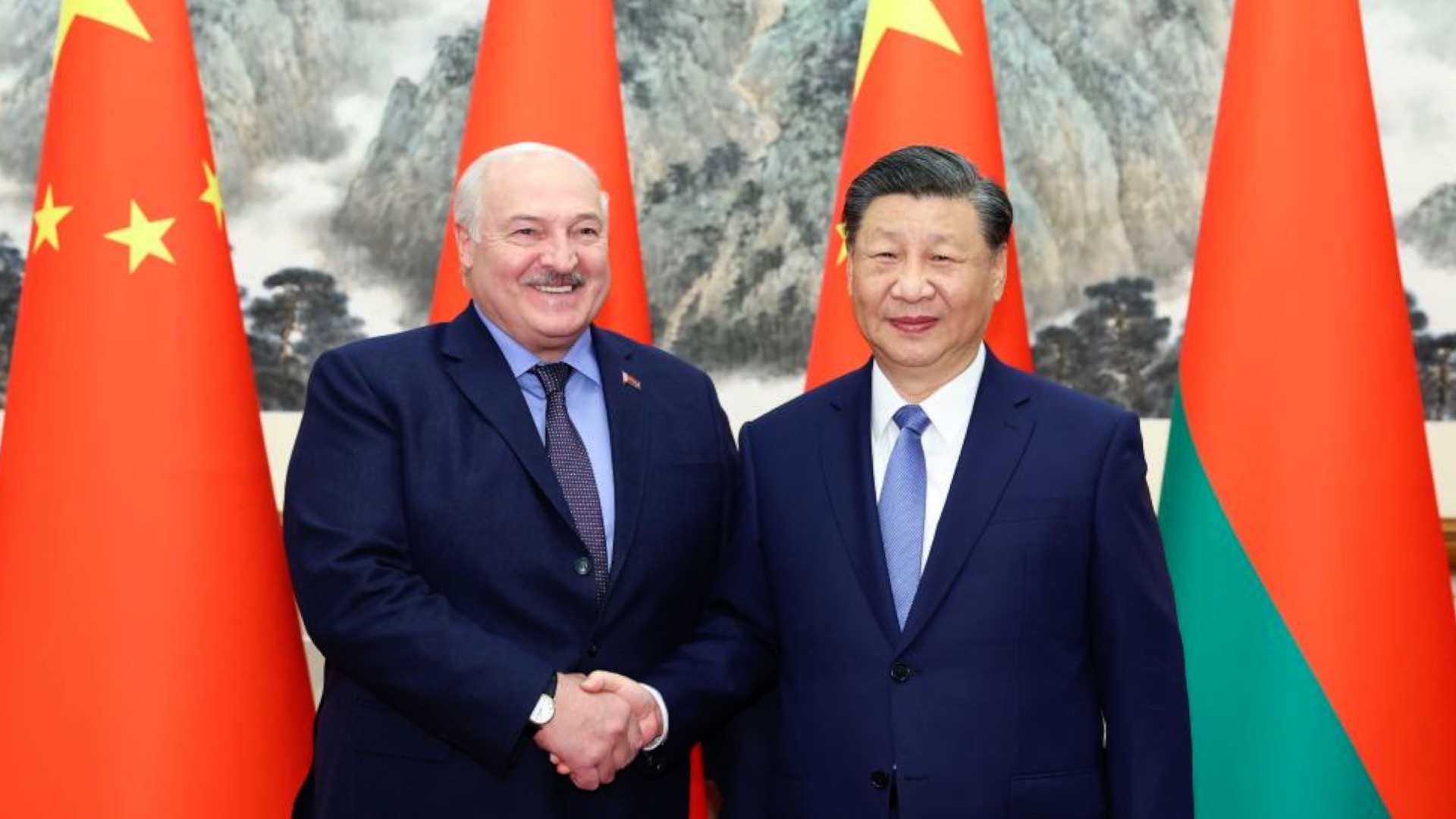 Chinese, Belarusian presidents pledge to enhance ties - CGTN