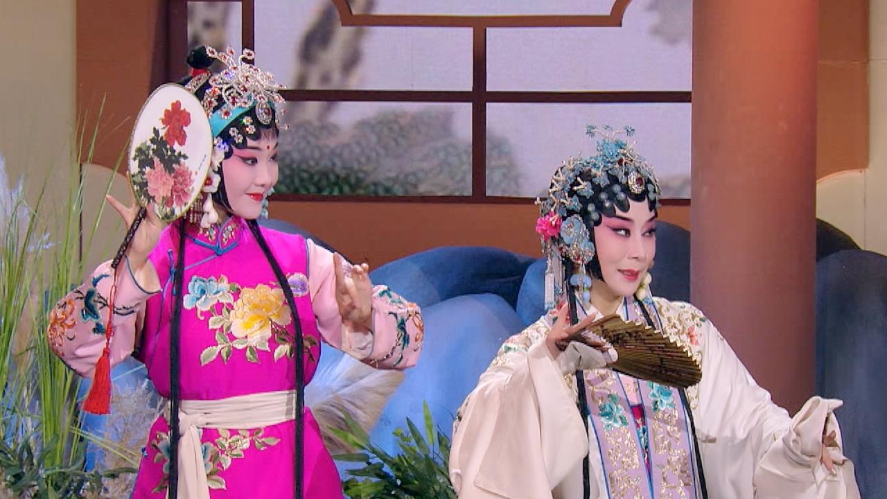 Chinese opera 'The Peony Pavilion' tells a love story in ancient China ...