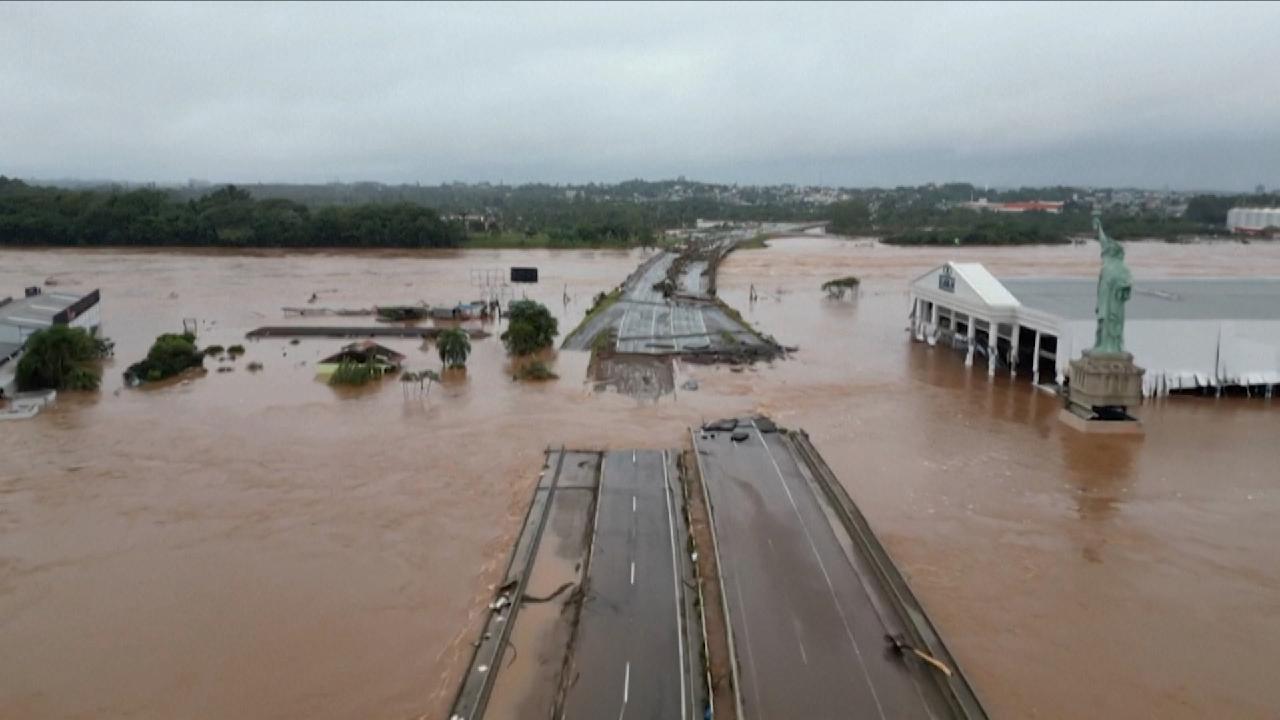 Aerial shot shows flooded Taquari River bridge in Brazil - CGTN