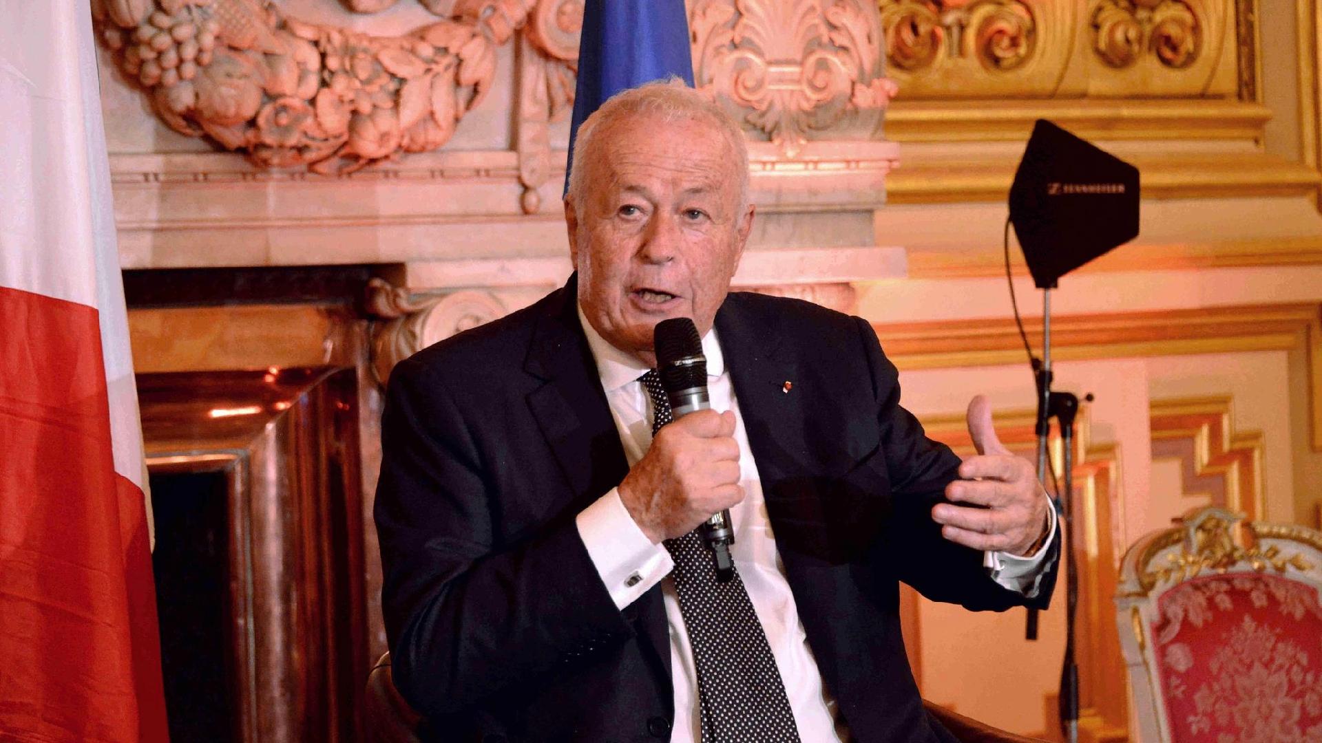 Alain continues family tradition of boosting China-France friendship - CGTN