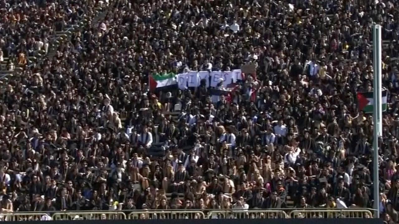 U.S.: UC Berkeley graduation ceremony addresses student protests - CGTN