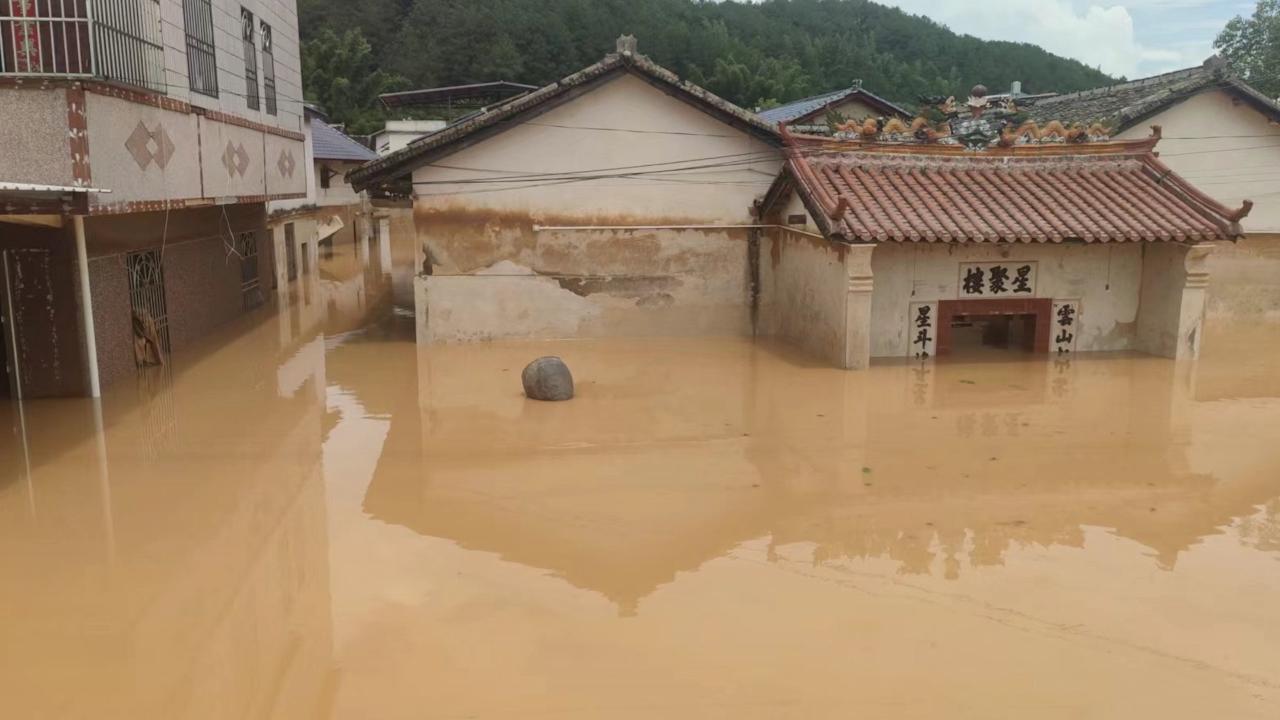 At least five dead as severe flood hits eastern Guangdong - CGTN