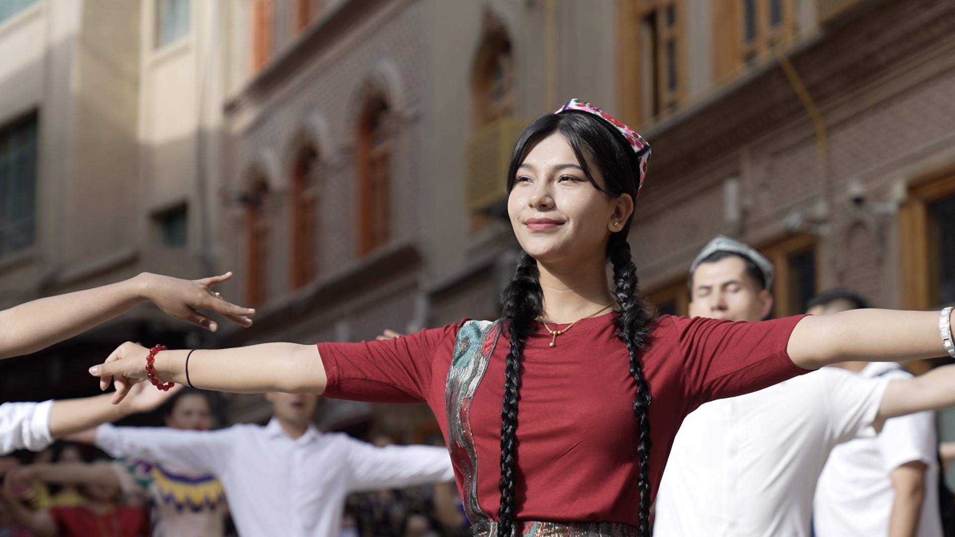 Muslims in China's Xinjiang celebrate Corban Festival - CGTN
