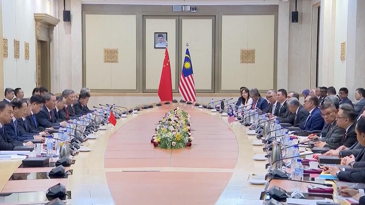 China-Malaysia PMs hold talks as countries mark 50 years of ties - CGTN