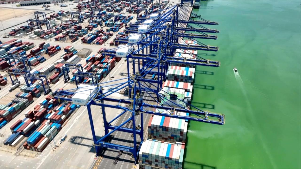 Container throughput at Hainan port exceeds 1 million TEUs - CGTN