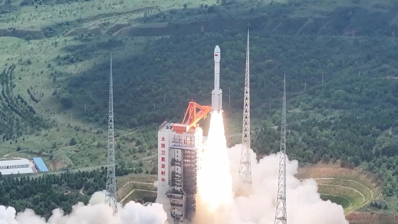 China launches first batch of satellites in mega constellation project ...