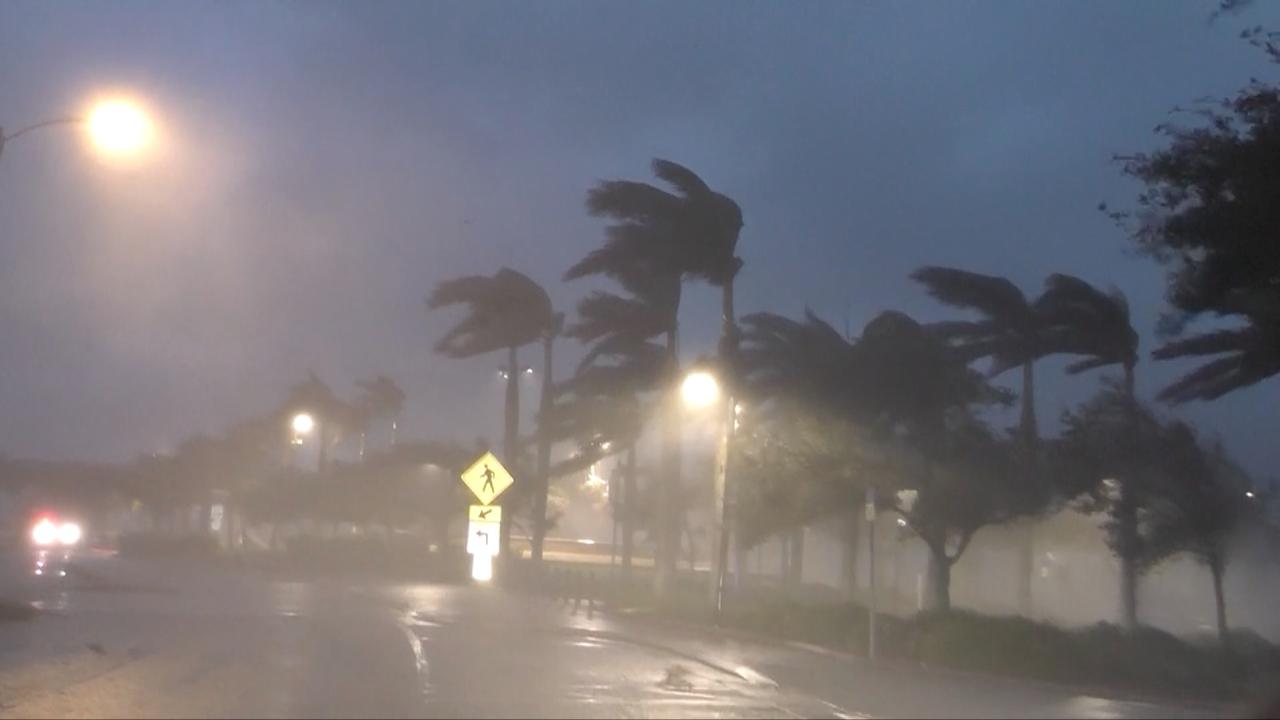 Hurricane Milton makes landfall near Siesta Key, Florida - CGTN