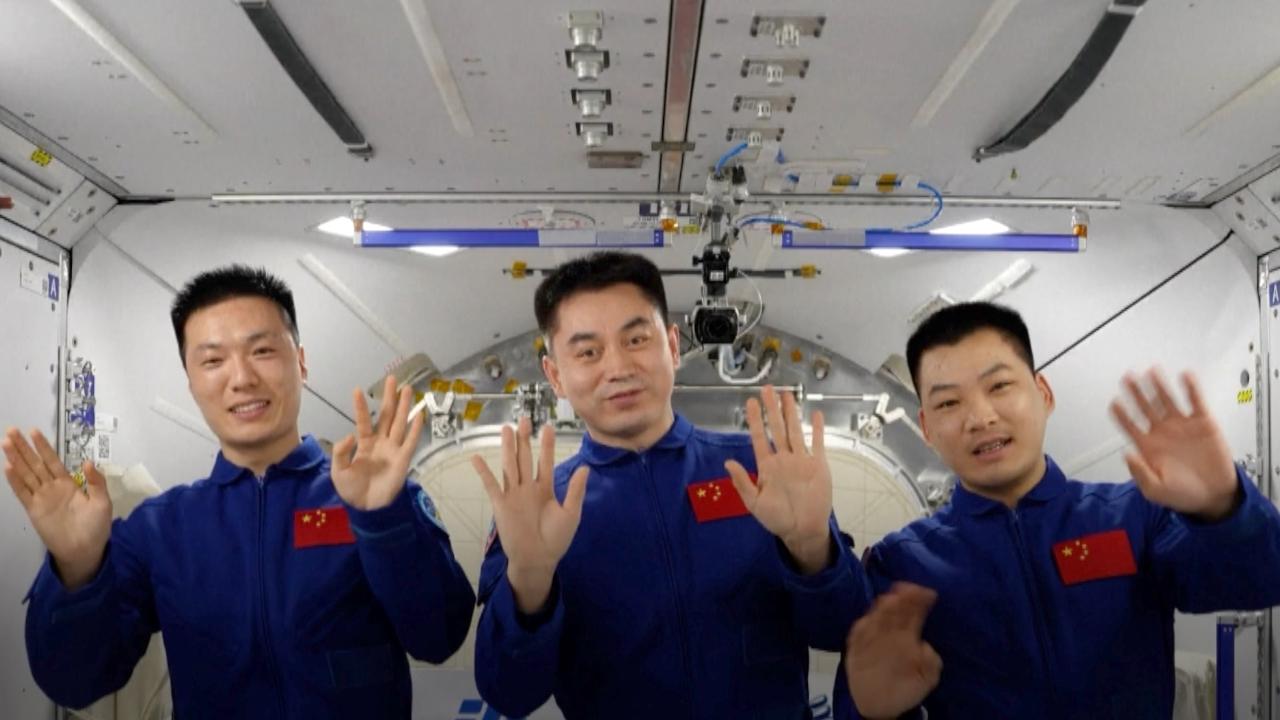 Tour China's space station with Shenzhou-18 crew - CGTN