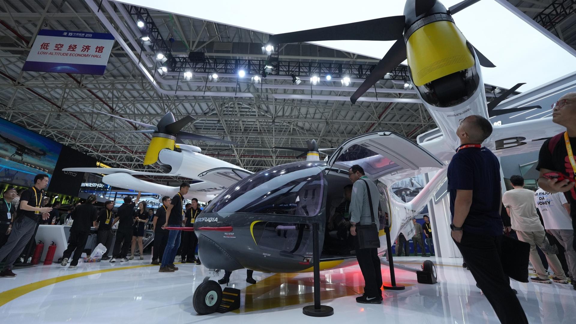 World's first 6-ton tiltrotor aircraft unveiled at China Airshow - CGTN