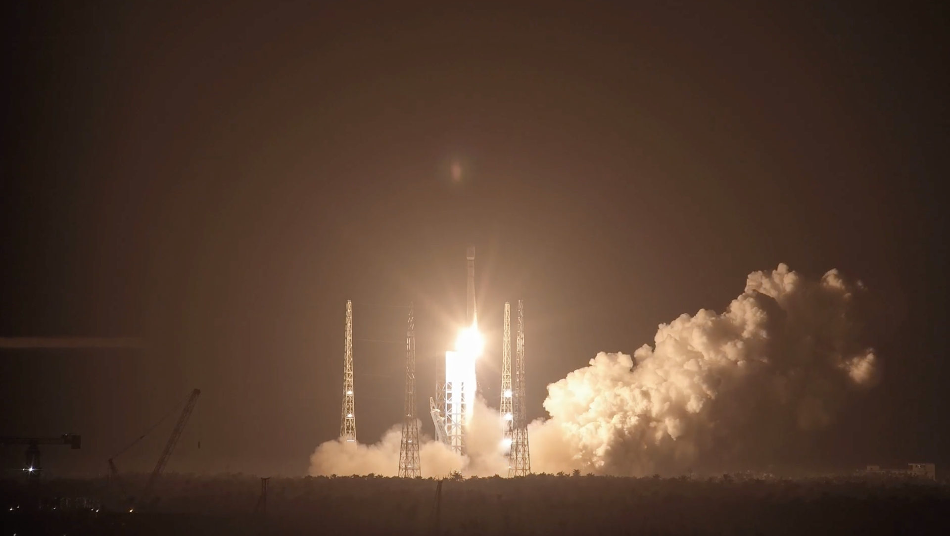 China's 1st commercial launch site debuts with maiden flight of LM-12 ...