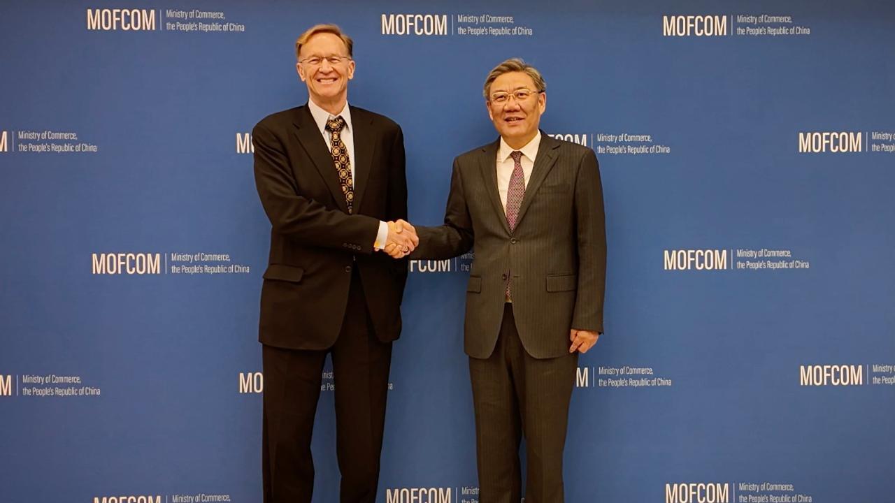 Corning CEO outlines expansion plans in China - CGTN