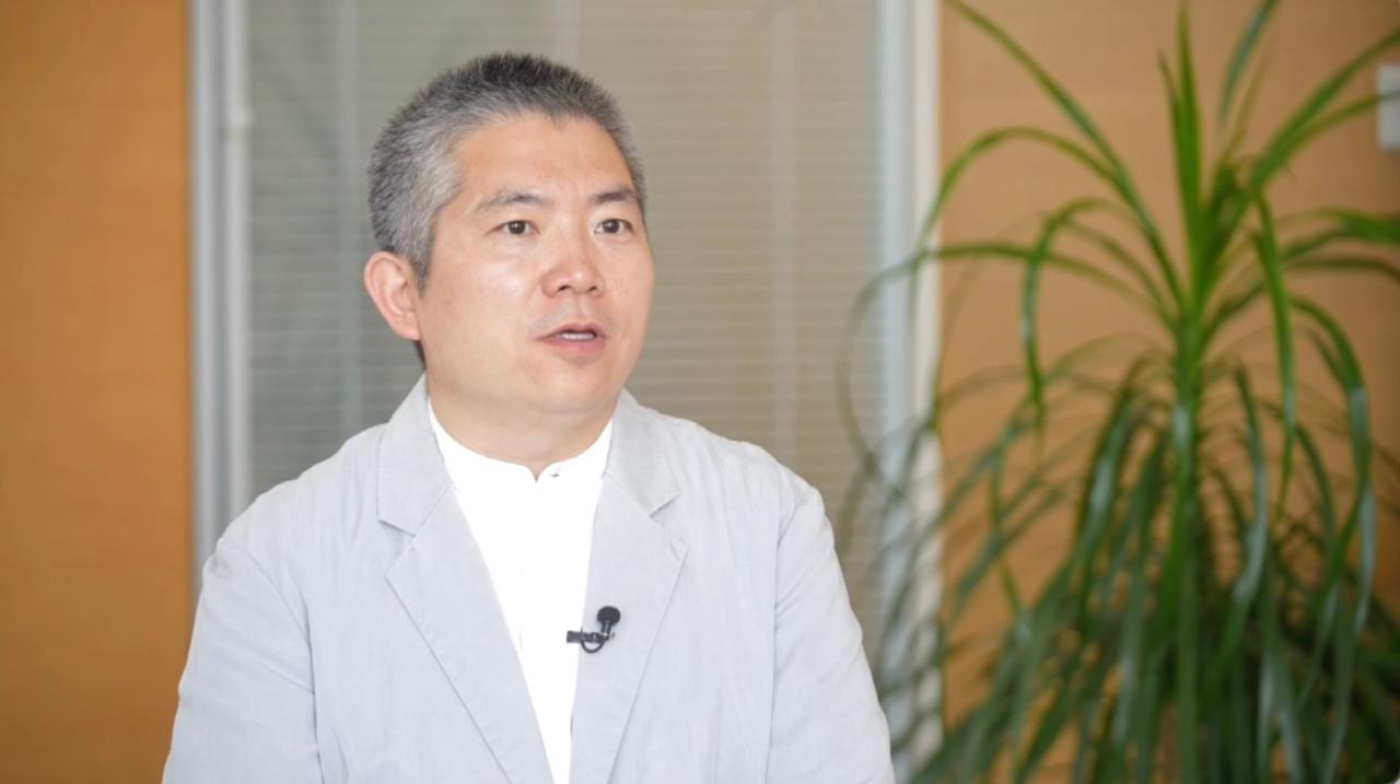 AI expert Zeng Yi tackles Western-centric AI governance concerns - CGTN