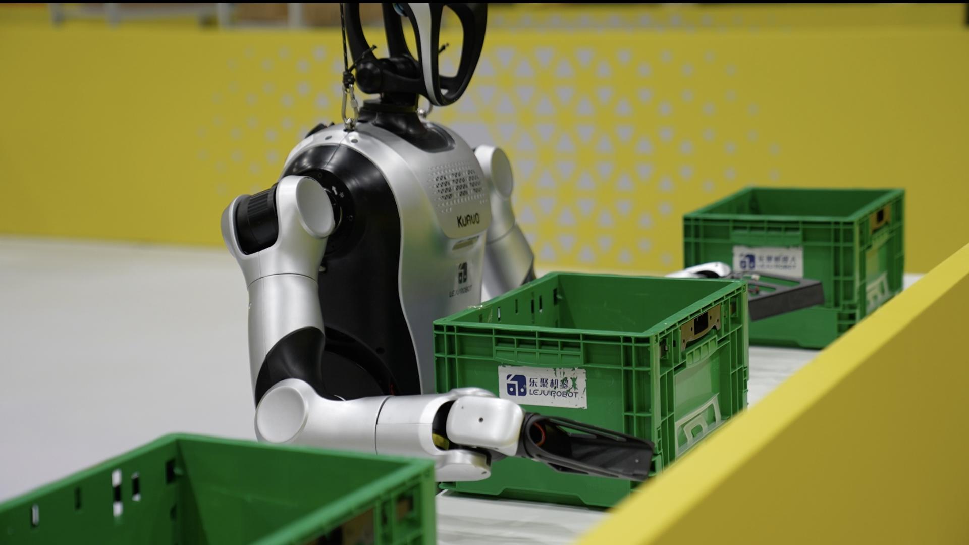A glance at China's first university-level humanoid robot contest - CGTN