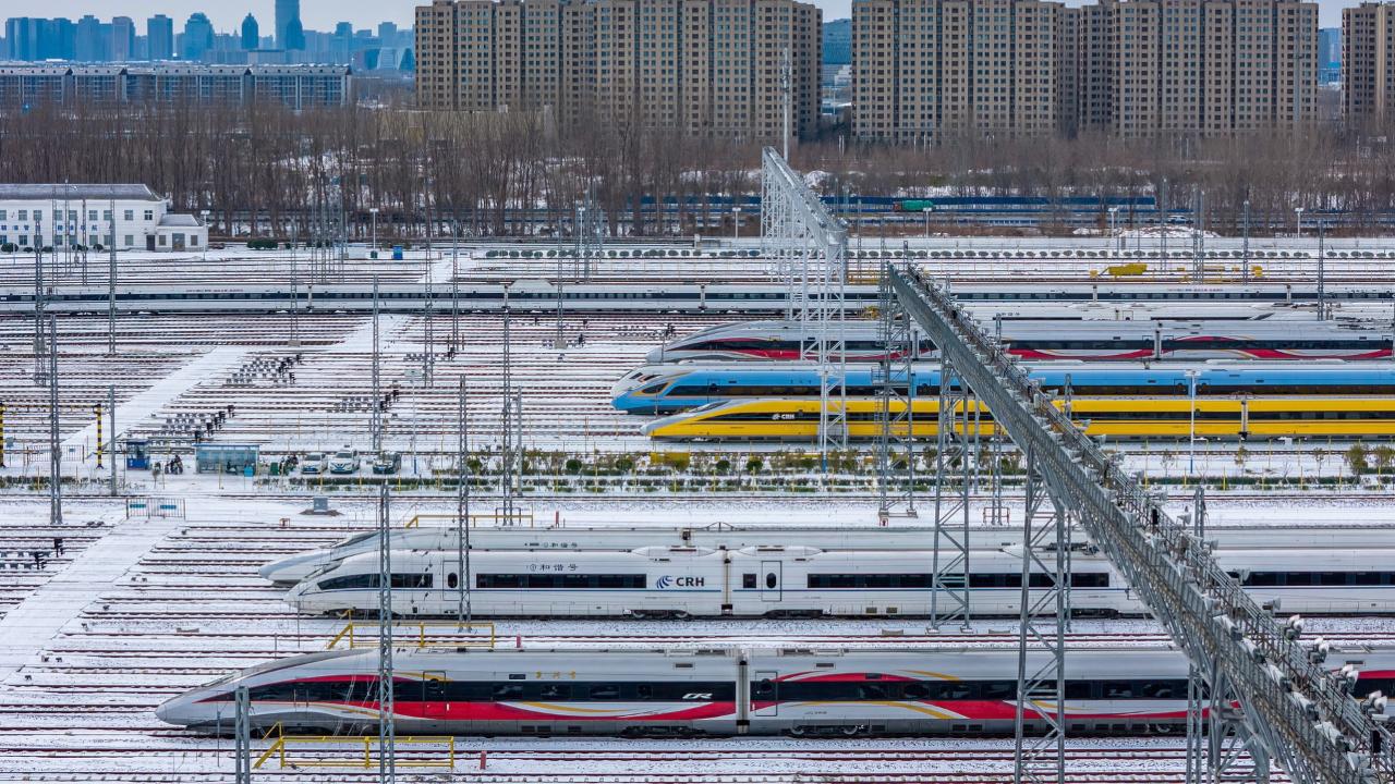 Xi calls for writing a new chapter in the story of China's miracle - CGTN