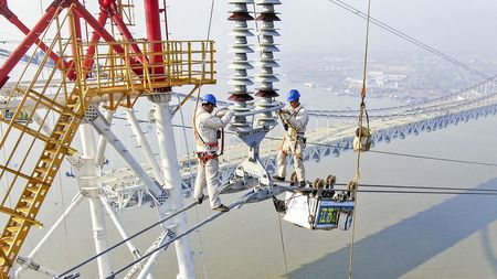 Construction of new cross-Yangtze power line completed - CGTN