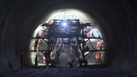 How to construct a tunnel through tough terrain? - CGTN