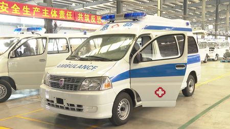 Chinese automaker rushes to produce ambulances to support front line - CGTN