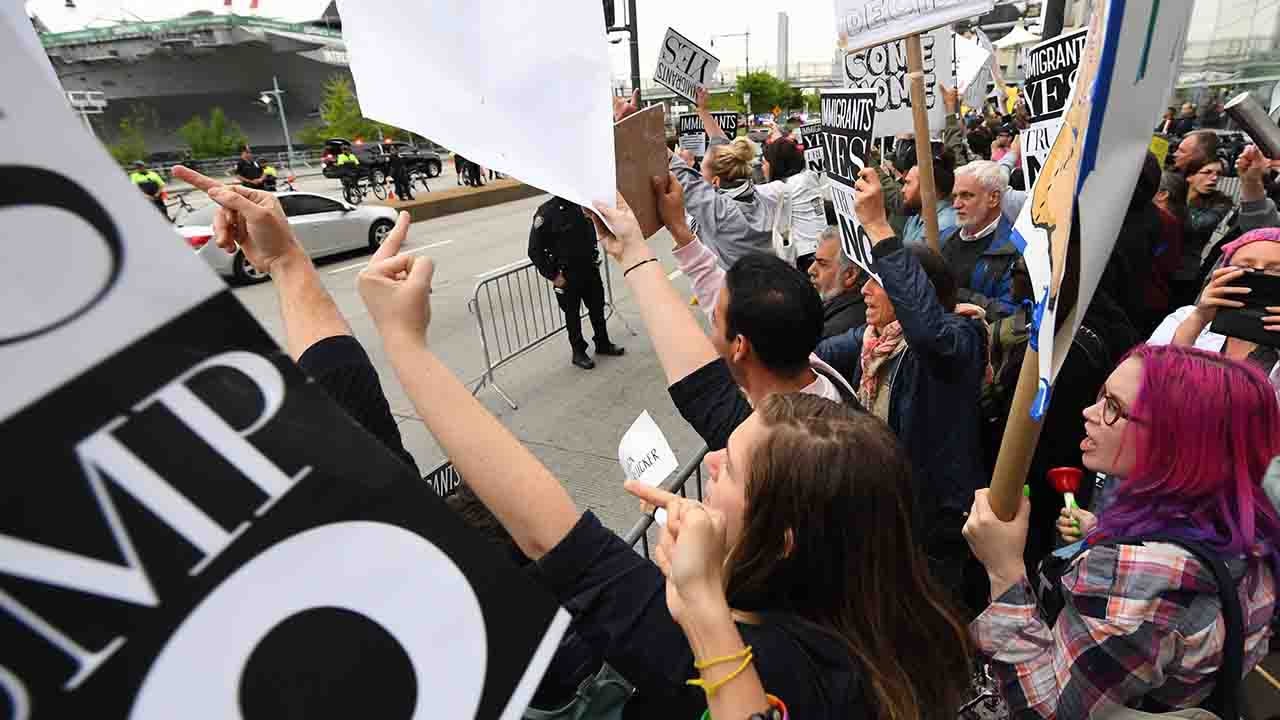 US West Coast strikes back at Trump's anti-environmentalism - CGTN